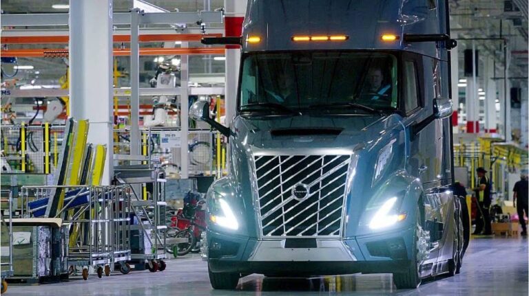 Volvo Trucks Invests US$1Billion in New Plant in Nuevo León